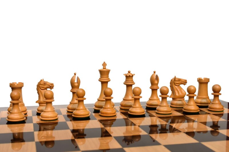 The Centurion Series Chess Pieces 4" King - thechessempire