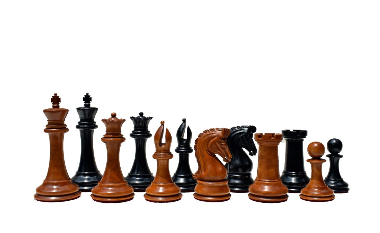 Imperial Series Timeless Chess Pieces Antiqued Boxwood & Ebony 4" King ...