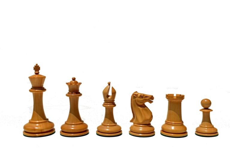 The Charles Morphy Series Chess Pieces Boxwood & Ebony 3.75" King ...