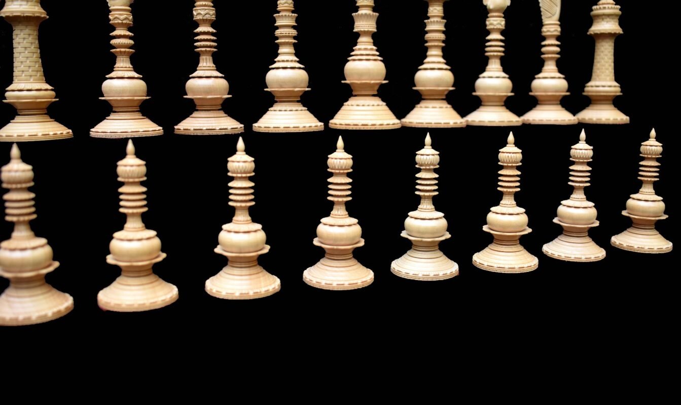 Circa 1820 The Pepys Series Chess Pieces Boxwood & Ebony 5.5" King ...