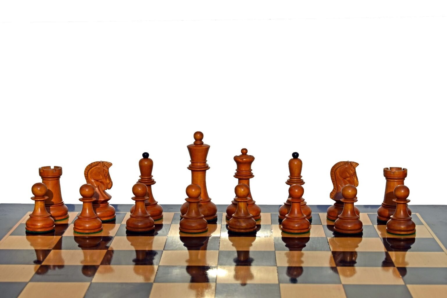 Dubrovnik Series Chess Pieces Antiqued Boxwood & Ebonized 4" King ...