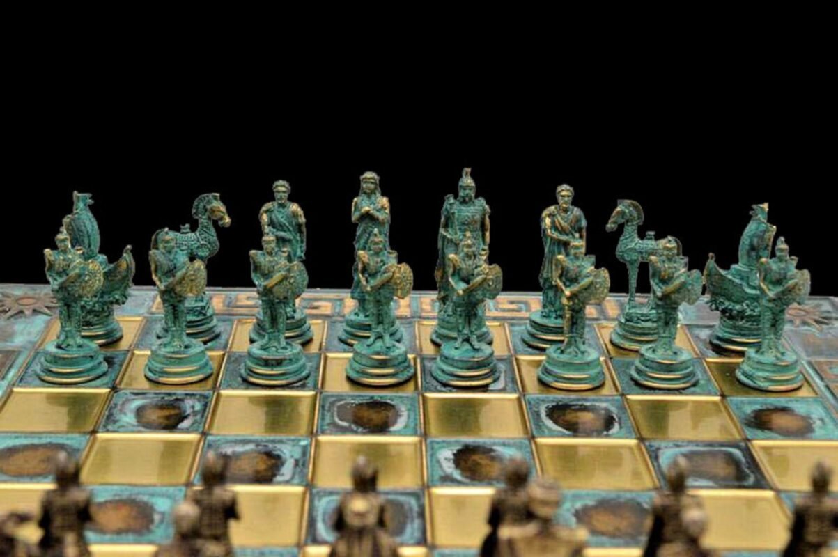 Battle of Troy Chess Set 28 x 28 cm bronze chess board 2.5