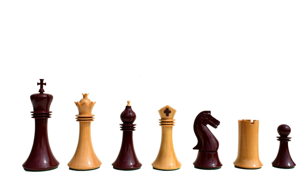 The Capablanca Chess Series- Chess Pieces Boxwood Lacquered & Burgundy ...