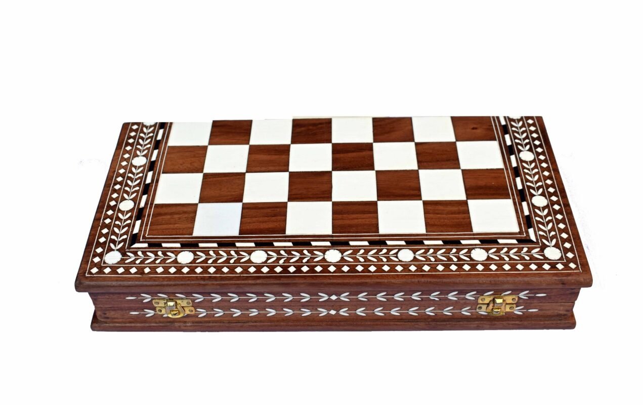 The Heritage Foldable handcrafted Chess Board Sheesham wood with Rare ...