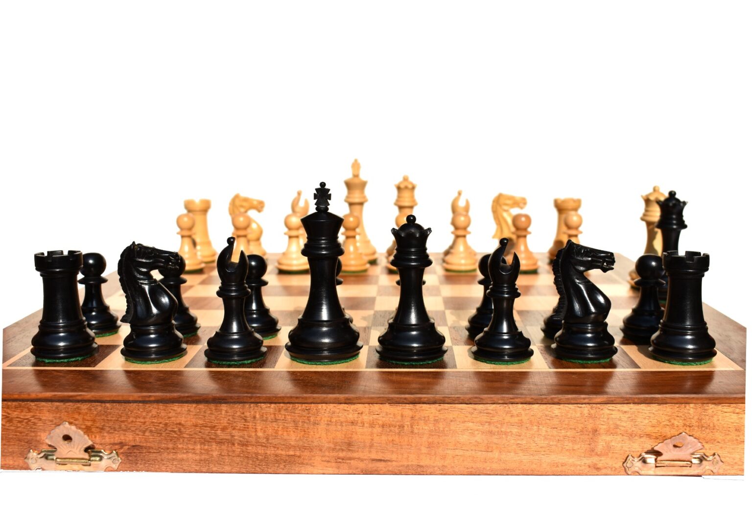 The Centurion Series Boxwood & Ebonized chess set 3" King with 16 ...