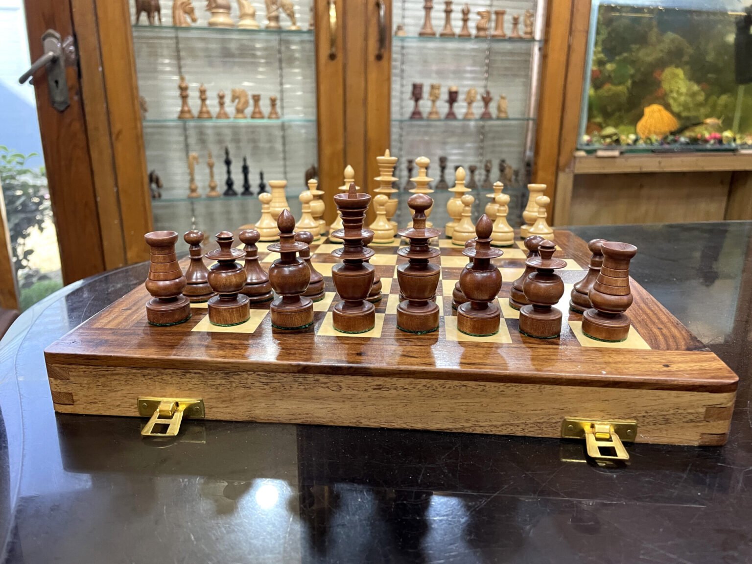 The Persian Series reproduction chess set Boxwood & Antiqued bowood 2. ...
